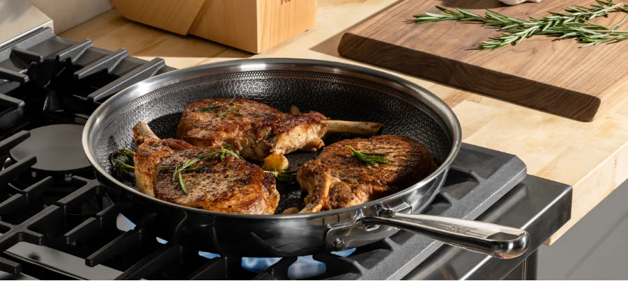 What Is a Frying Pan? Key Features, Uses & Tips